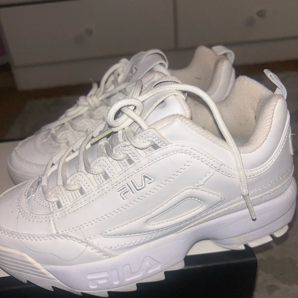 Fila | Shoes | All White Fila Disrupter 2 | Poshmark